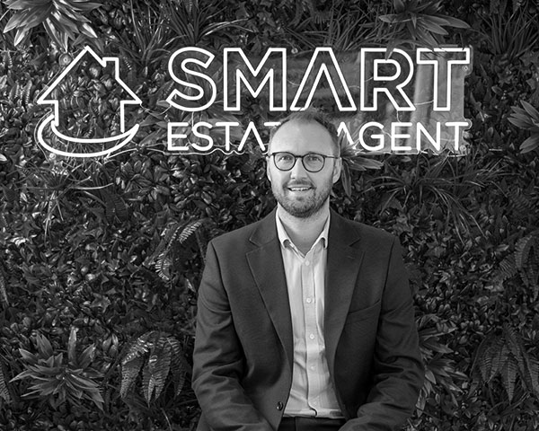 Meet the Team | Smart Estate Agent